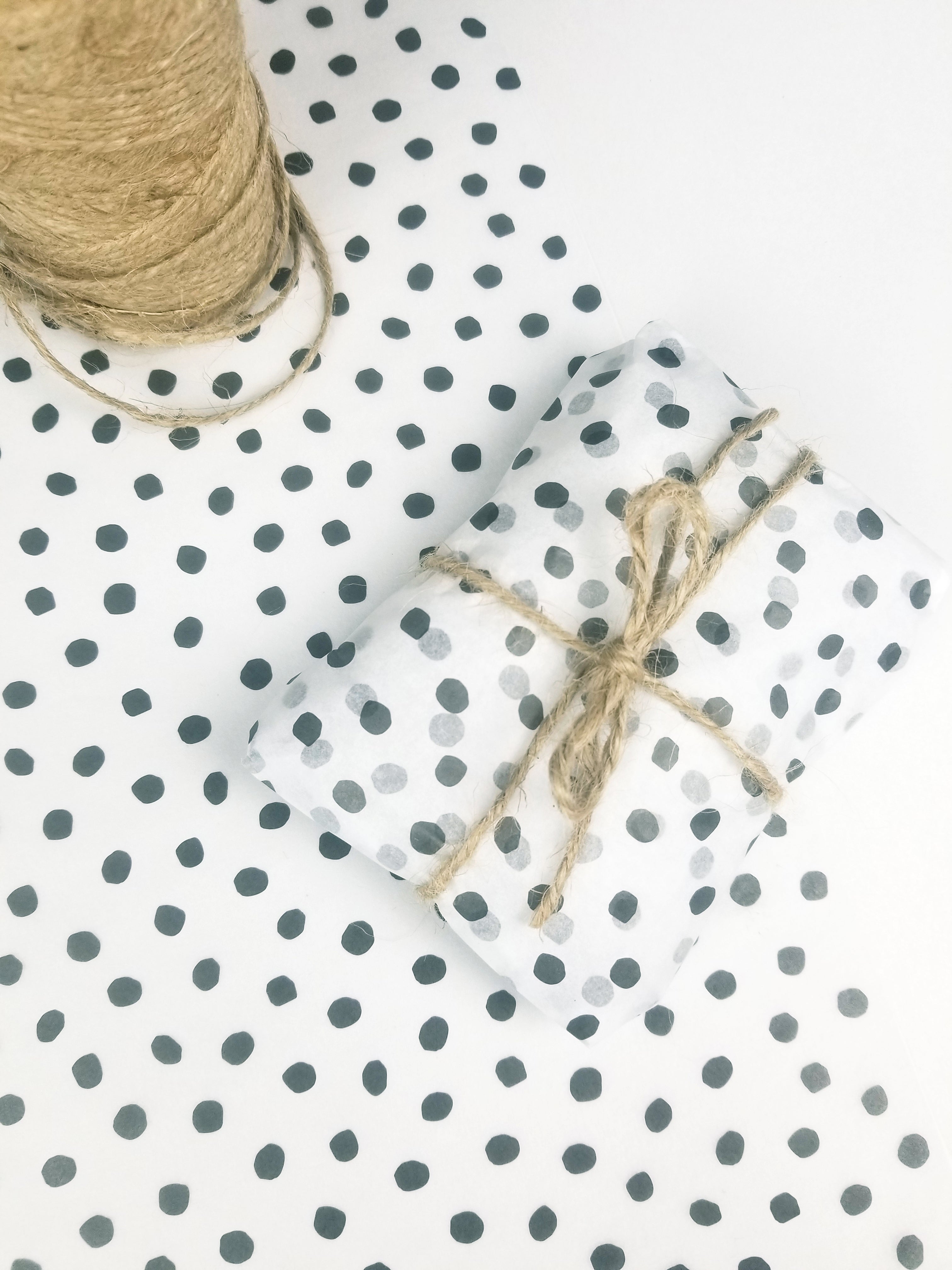 Black & white spotty tissue paper